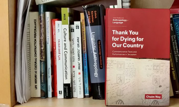 Thank you for dying for your country: commemorative texts and ...